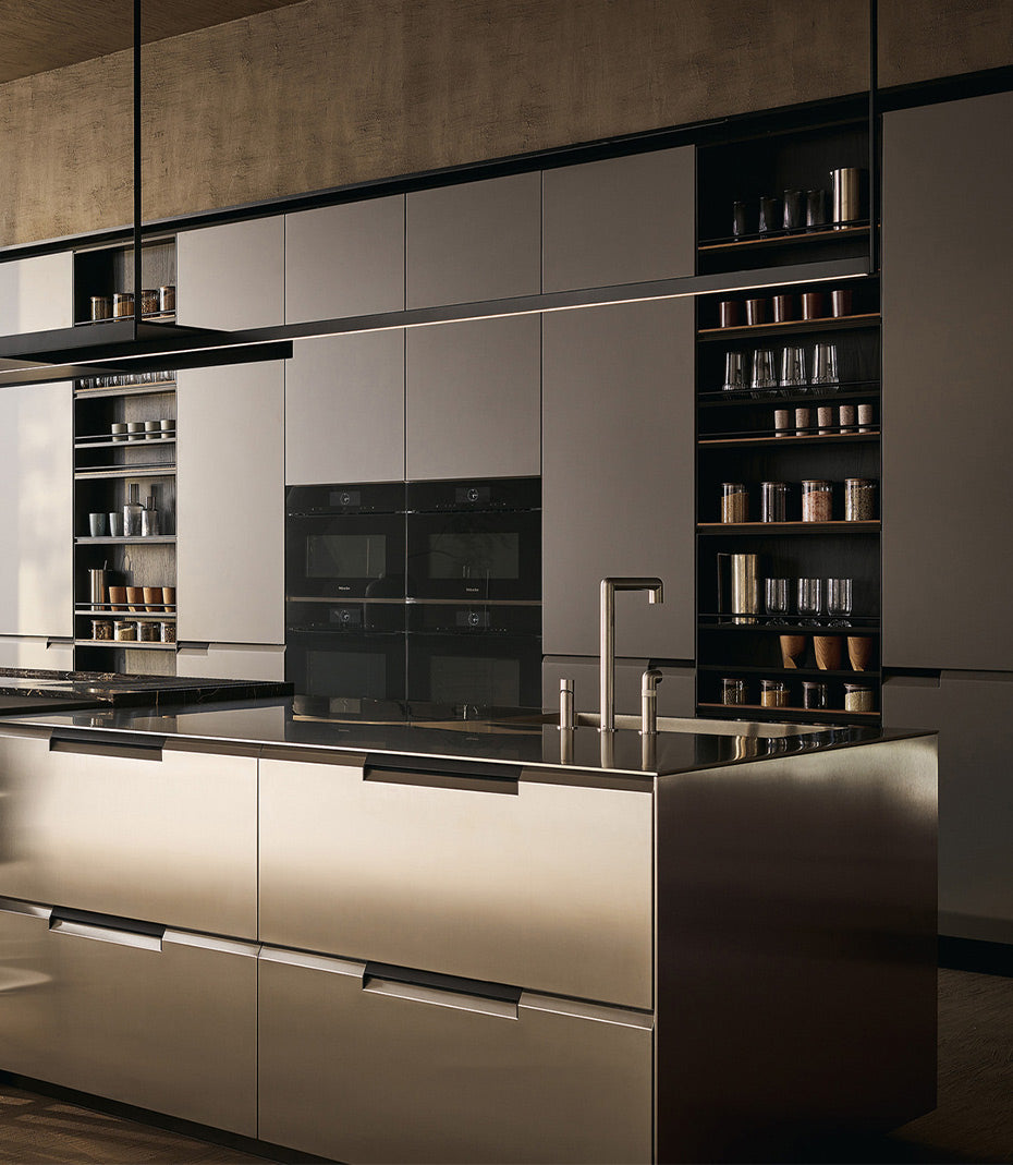 The enduring appeal of stainless steel | Poliform